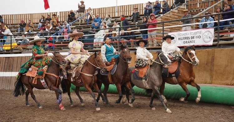 [Fotos] Con grandes presentaciones culminó el 2° Encuentro Interncional ...